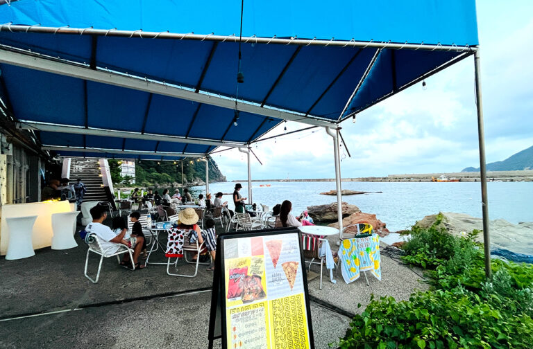 竹野浜でのんびりするなら「奥城崎シーサイドホテル ビーチカフェtodo bien coffee」がめっちゃ気持ちいい！ | モグログ